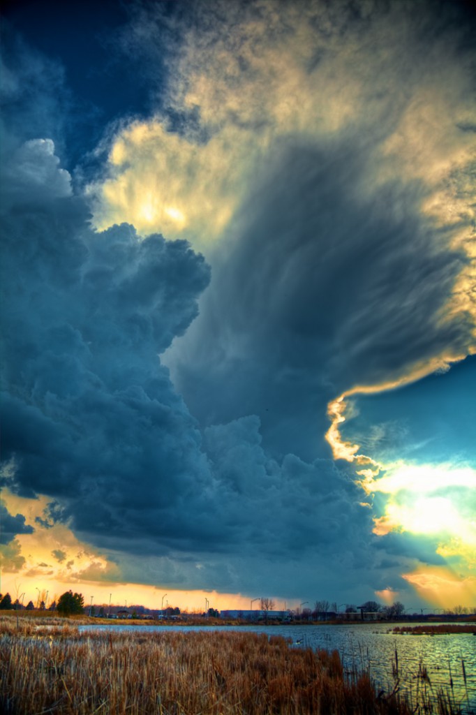 Storm Cell Development over Matteson, Illinois - 3/15/2012 - JoeyBLS ...